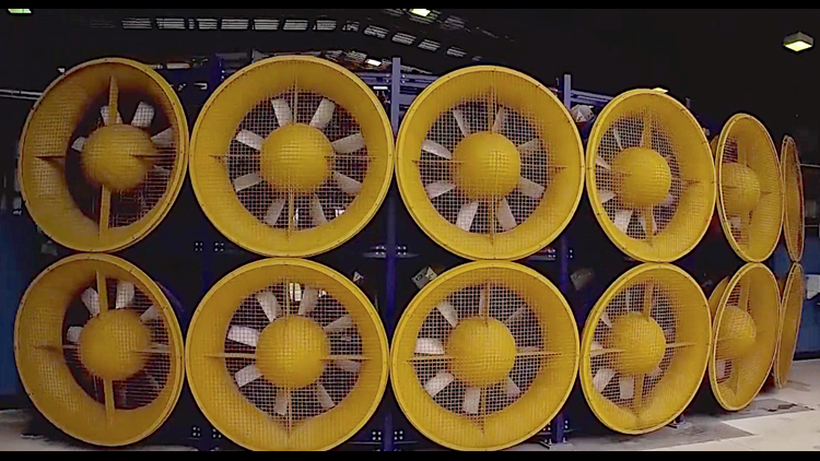 University uses 'wall of wind' to produce life-saving hurricane ...