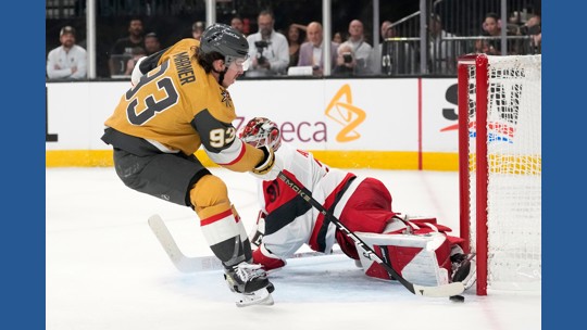 Mitch Marner highlights Vegas' 4-goal, 2nd period with natural hat ...