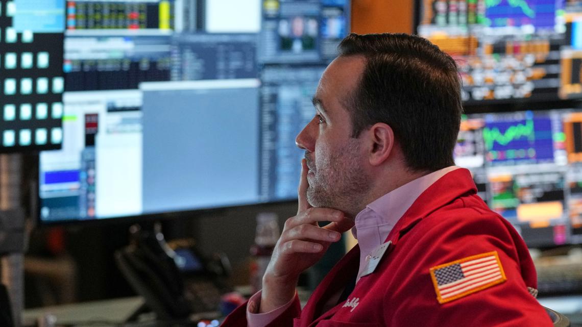 How is the stock market doing today? China retaliates against Trump's ...