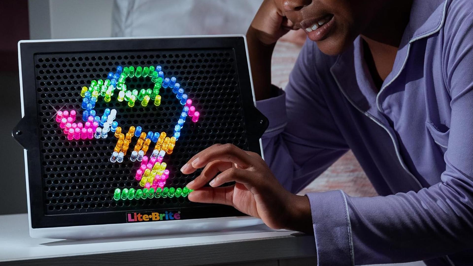 Toy inventor Burt Meyer, who dreamed up Lite-Brite and Rock ’Em Sock ...