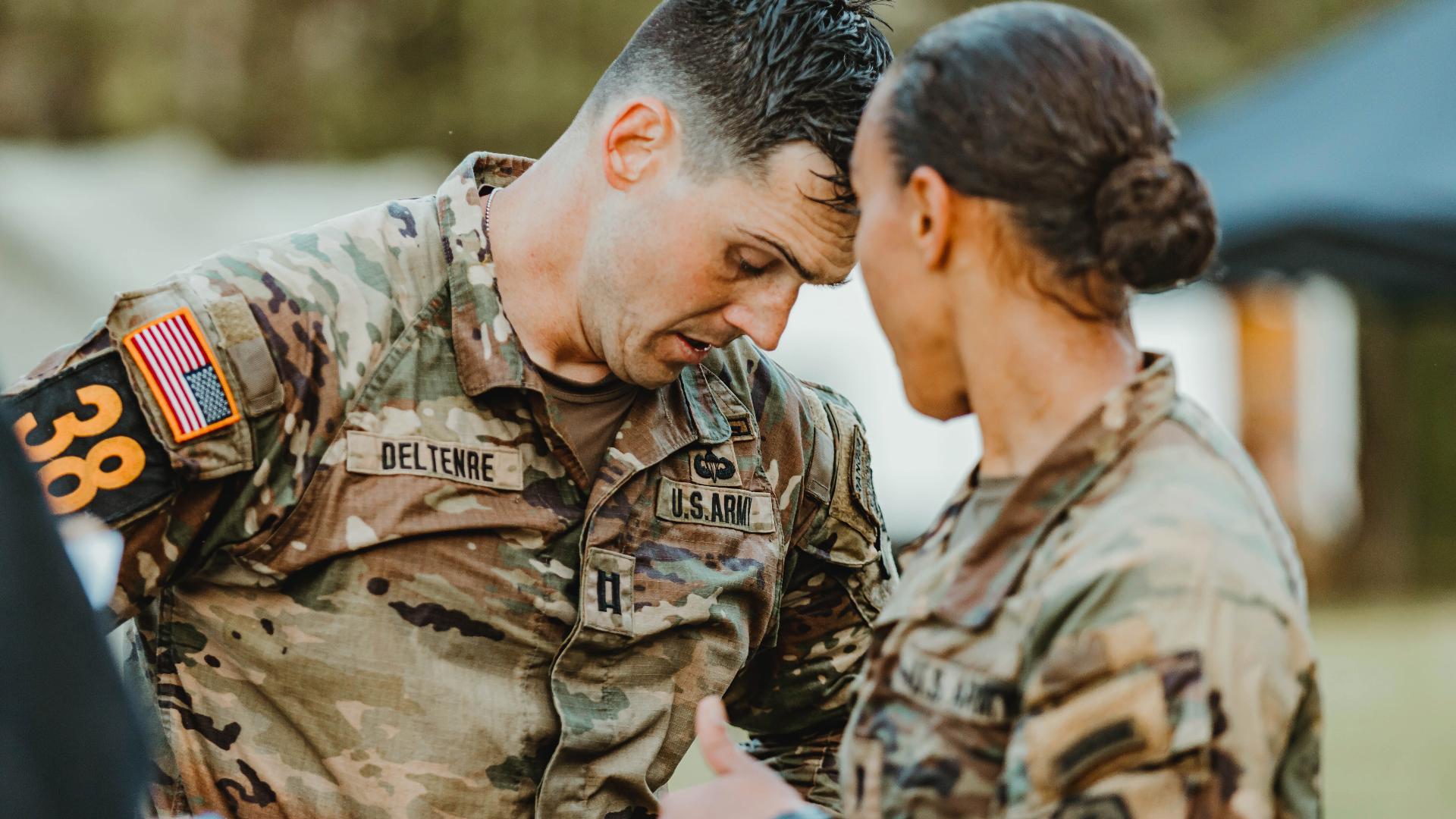 Grueling Army Ranger contest includes female competitor for first time ...