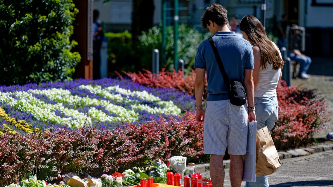 German police search for a knife attacker who killed 3 people | wkyc.com