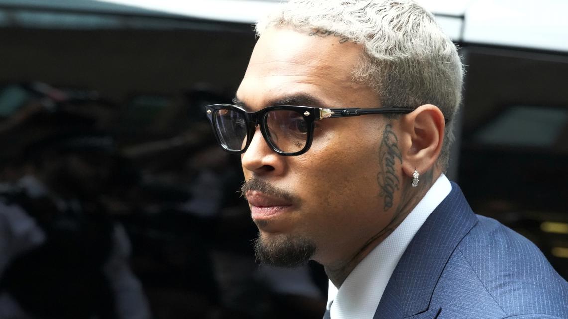 Chris Brown pleads not guilty in nightclub assault case | wkyc.com