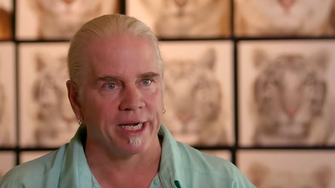 'Tiger King' Star Doc Antle Pleads Guilty To Federal Wildlife ...