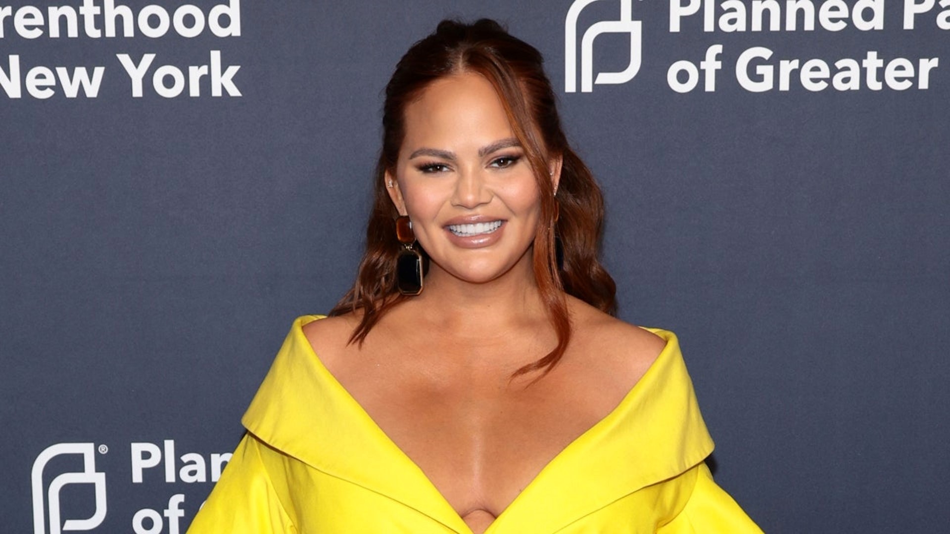 Chrissy Teigen Reveals Crazy Coincidence Behind New Baby Name Esti ...