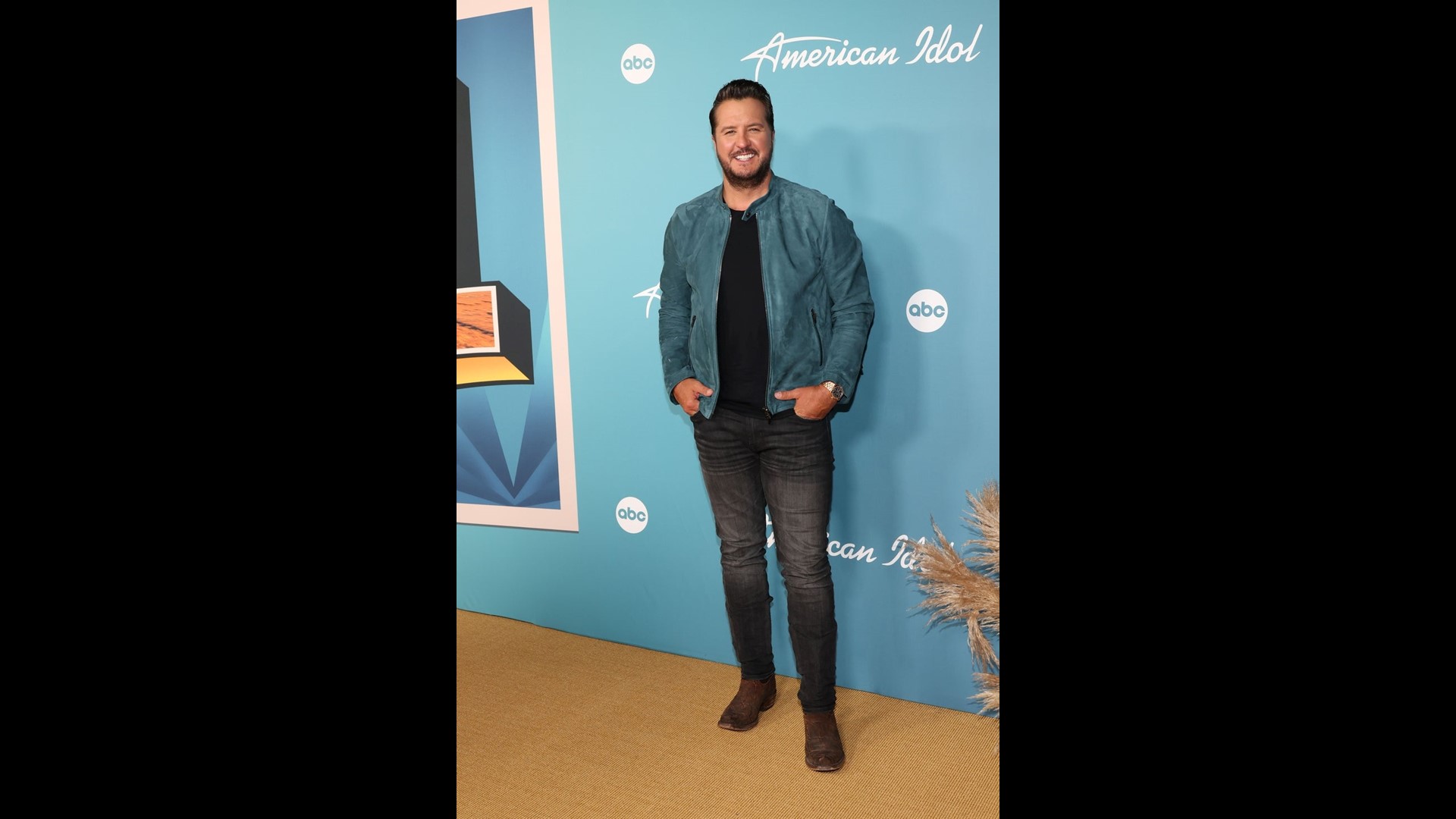 Luke Bryan Reveals What He Thinks Actually Caused His Onstage Fall ...