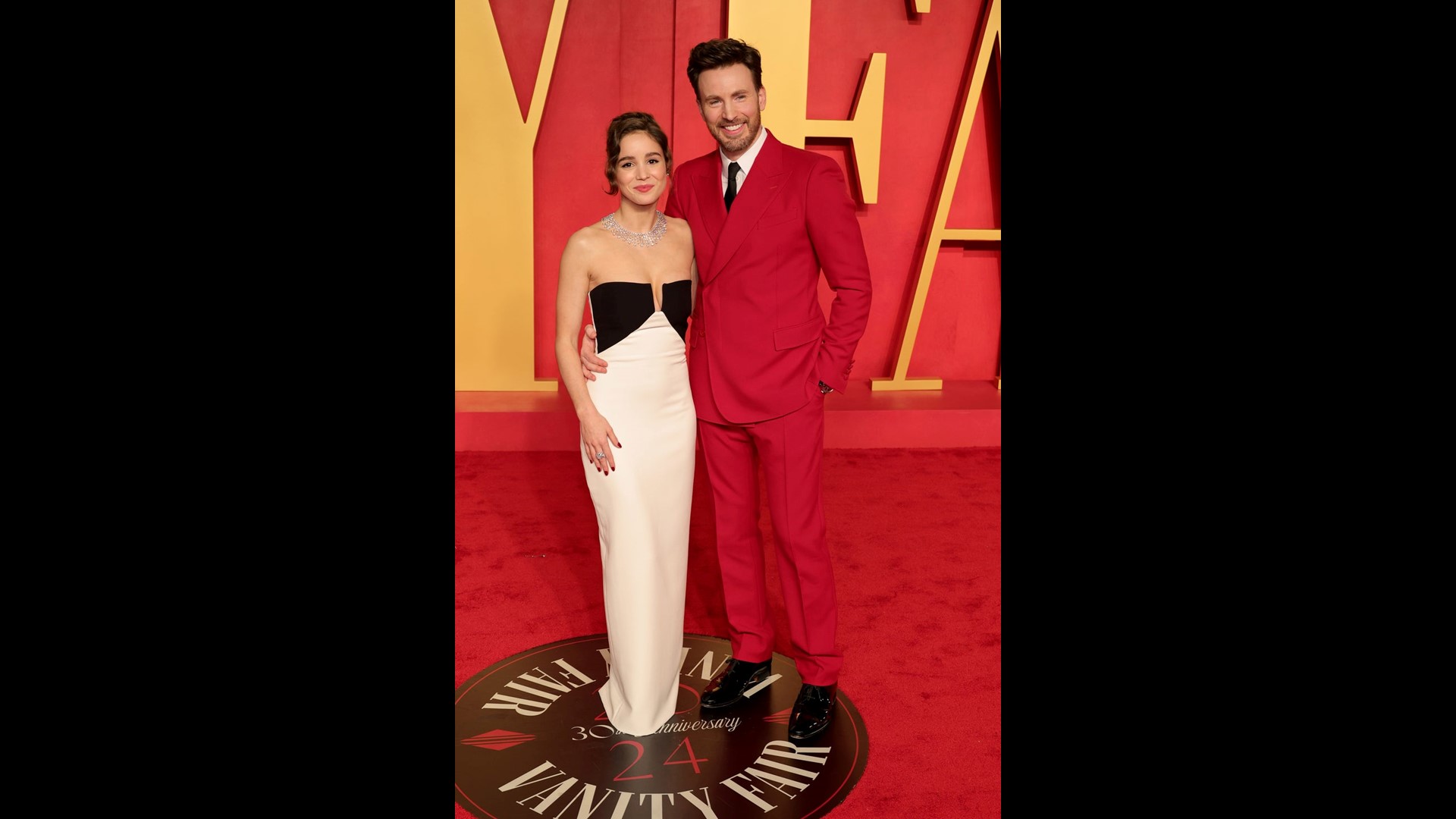 Chris Evans and Wife Alba Baptista Make Their Red Carpet Debut at Oscars After-Party | wkyc.com