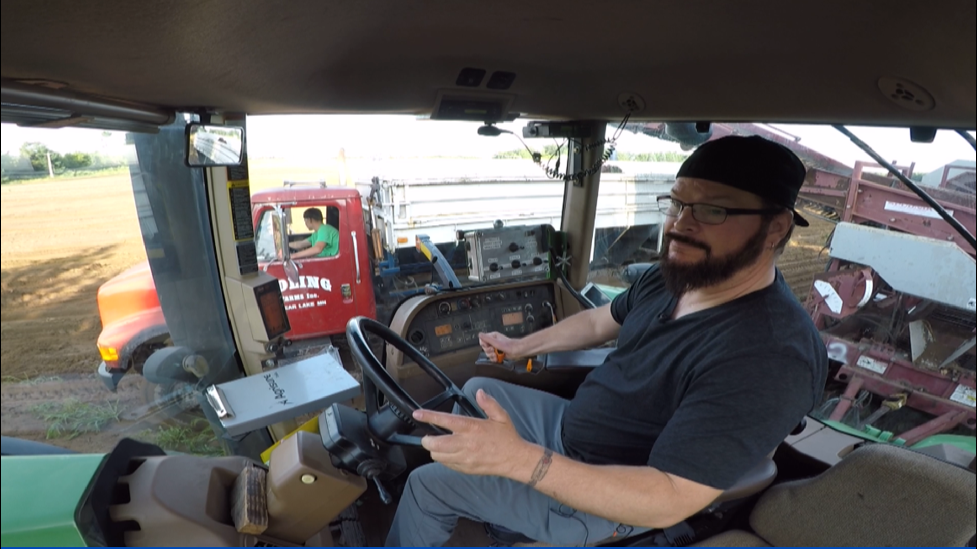 Paralyzed farmer is back on tractor for harvest | wkyc.com