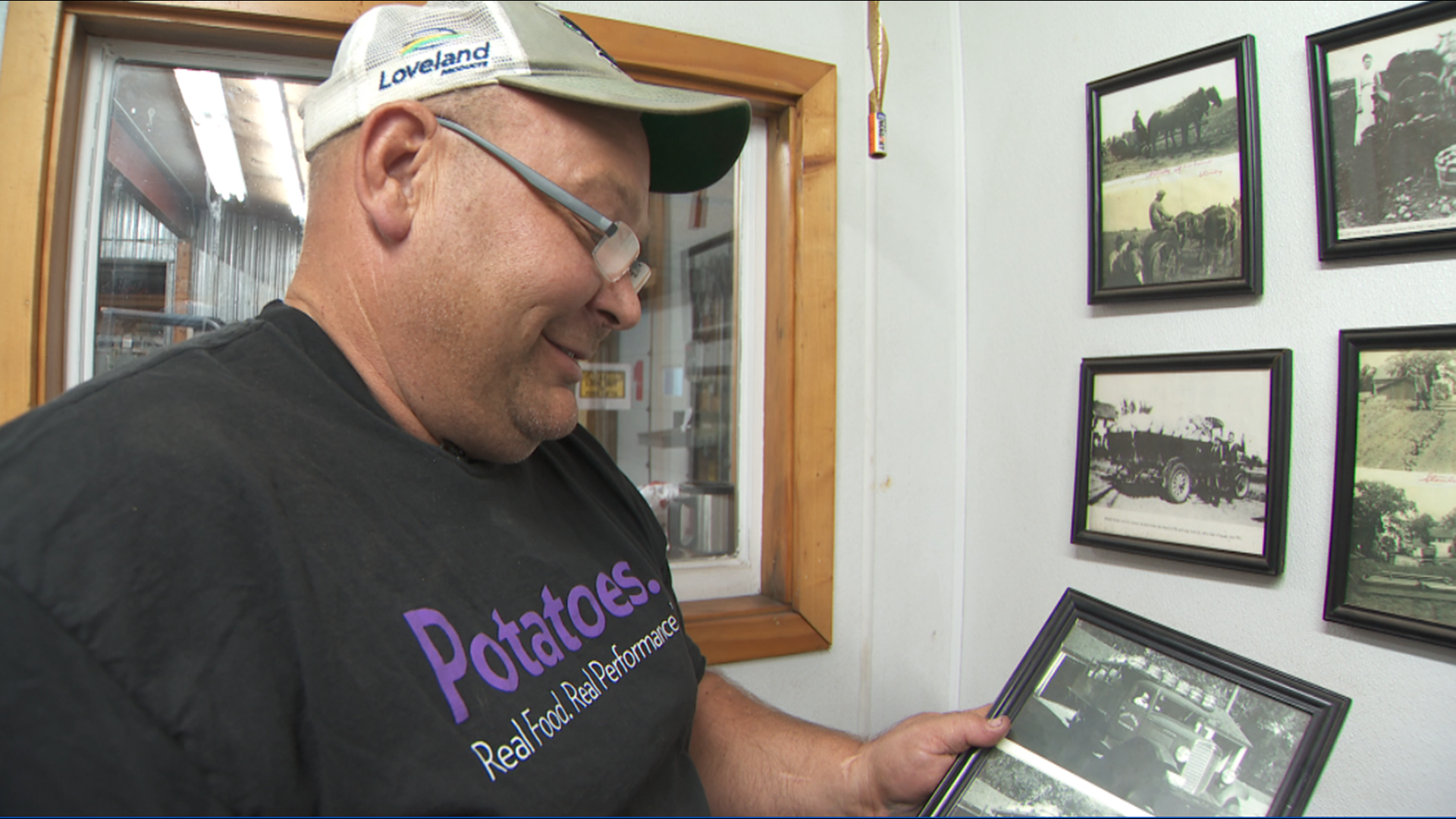 Paralyzed farmer is back on tractor for harvest | wkyc.com