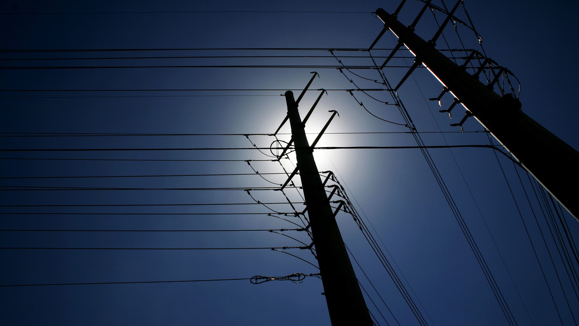 Power returning for FirstEnergy customers in Cleveland after thousands ...
