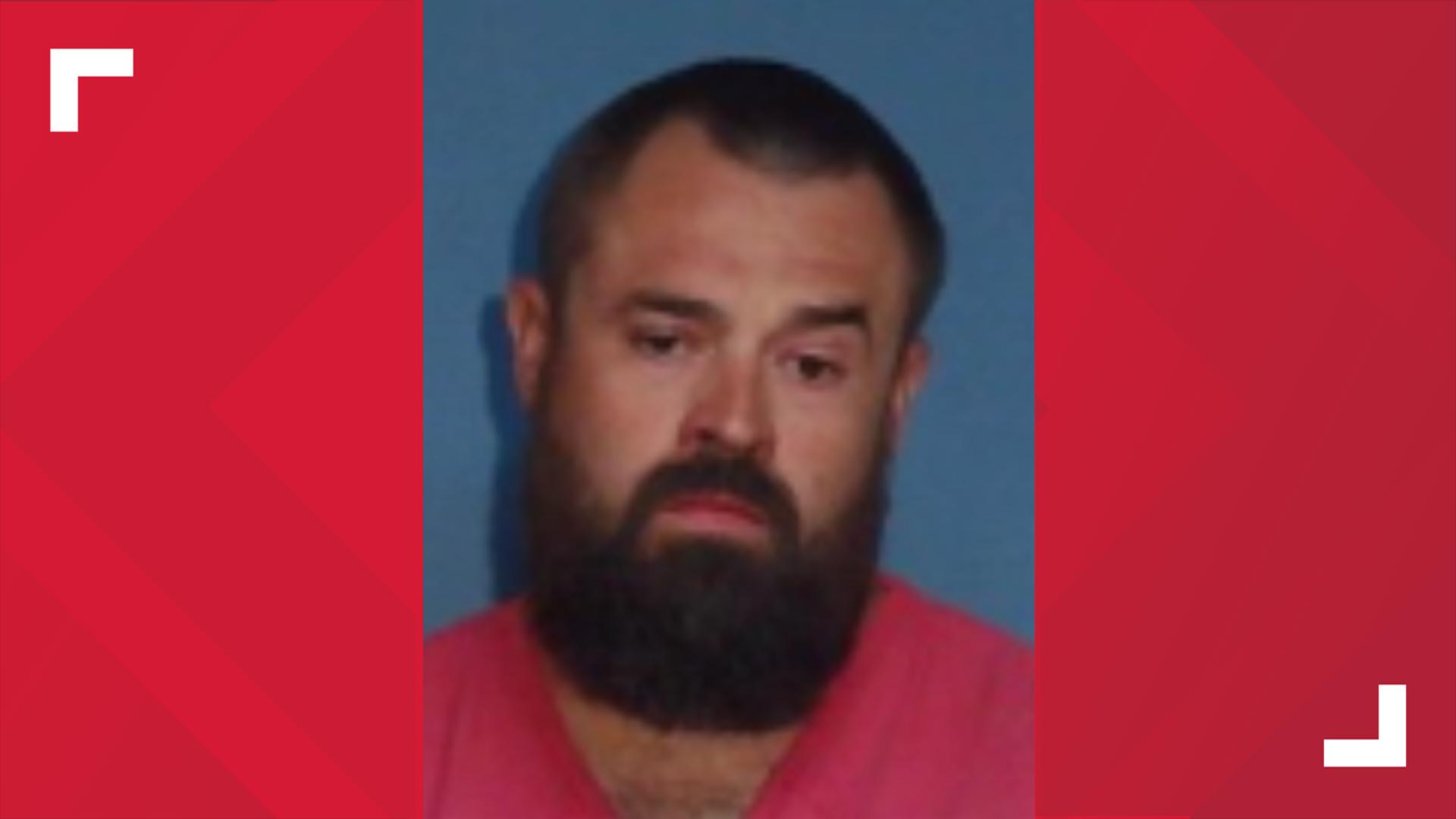 Arkansas father fatally shoots man found in car with daughter | wkyc.com