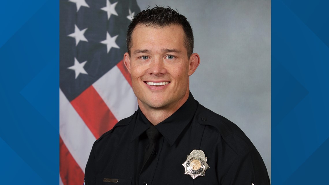 Denver police officer hit during Nuggets parade has leg amputated ...