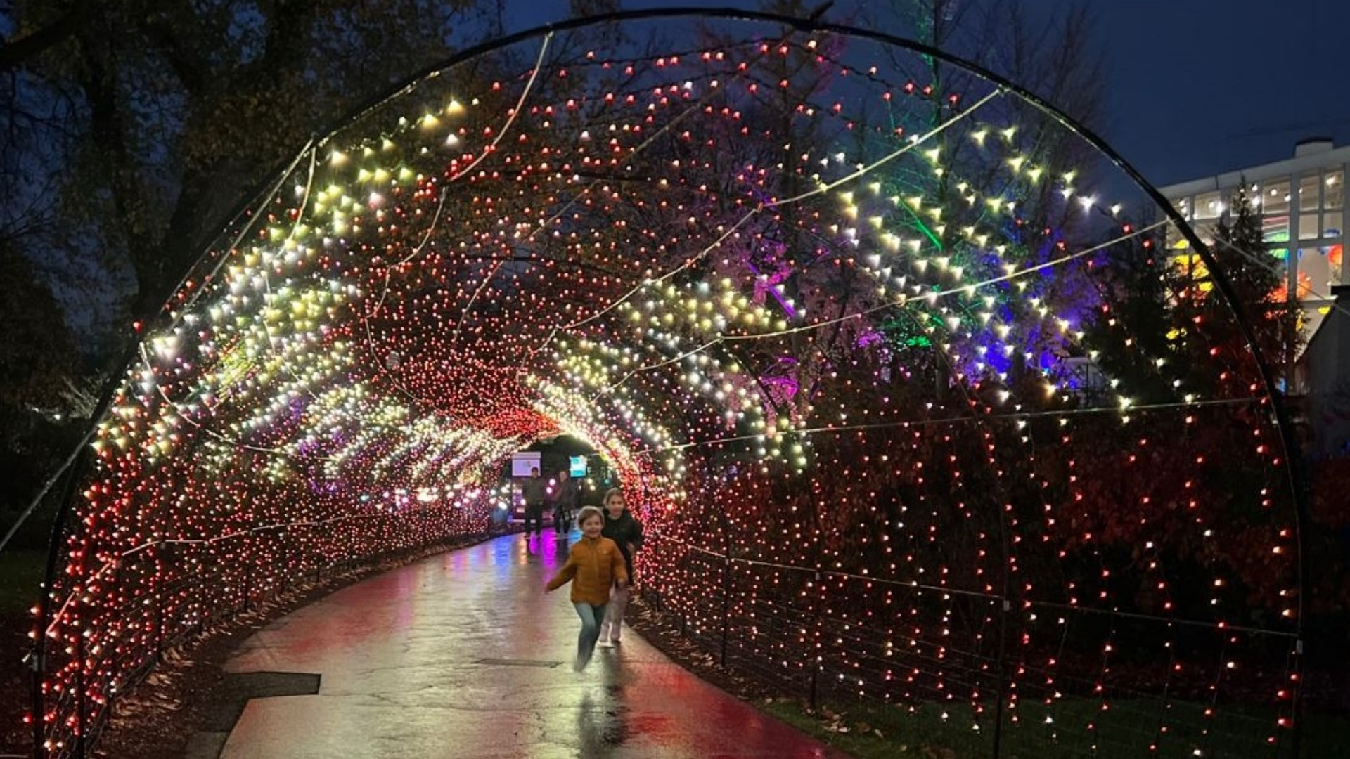 LIST: Ohio Holiday Lights Trail | wkyc.com