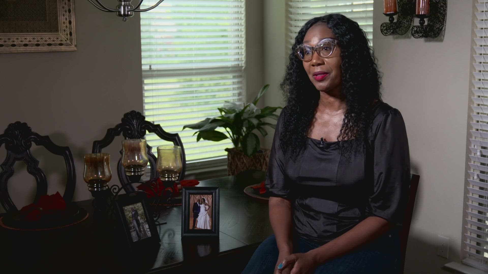 Widow of USPS letter carrier who died wants change | wkyc.com