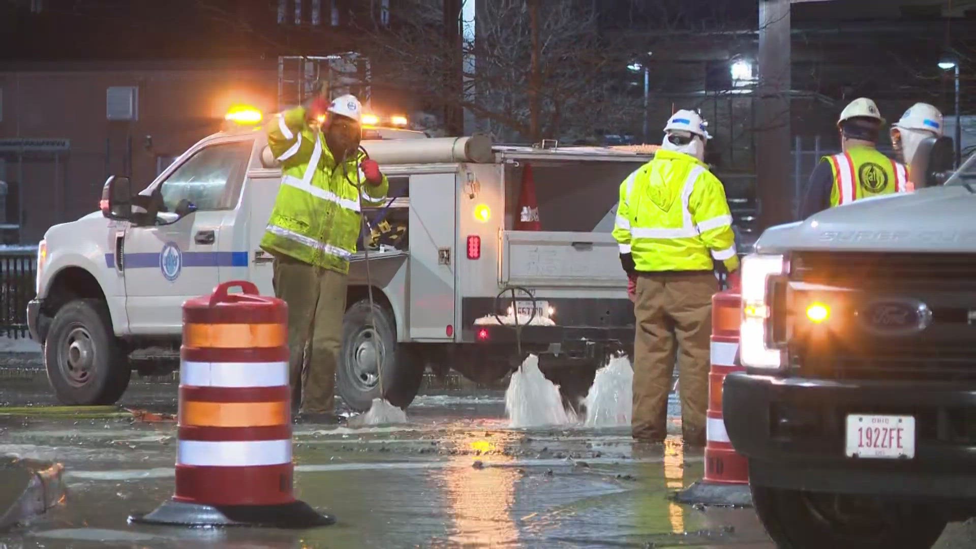 Water main break causes closure at intersection of Madison Avenue and ...