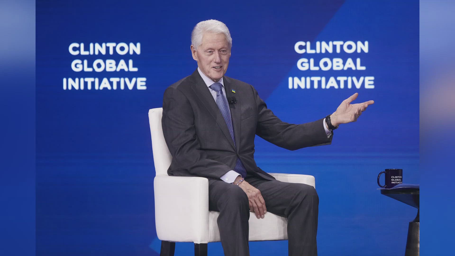 Bill Clinton hospitalized in Washington with fever | wkyc.com