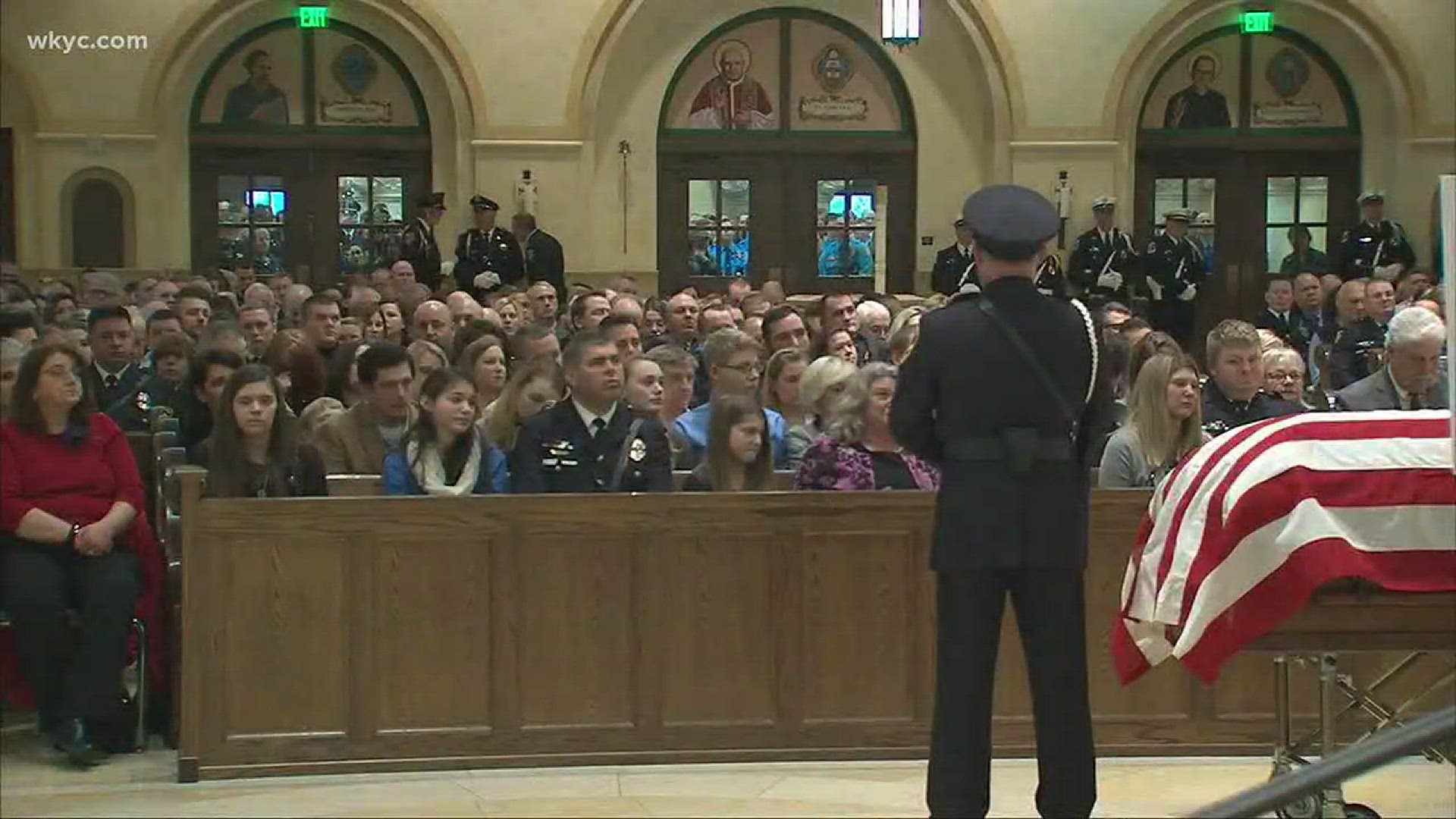 Officers fill church, gym for funeral of slain Westerville officers ...