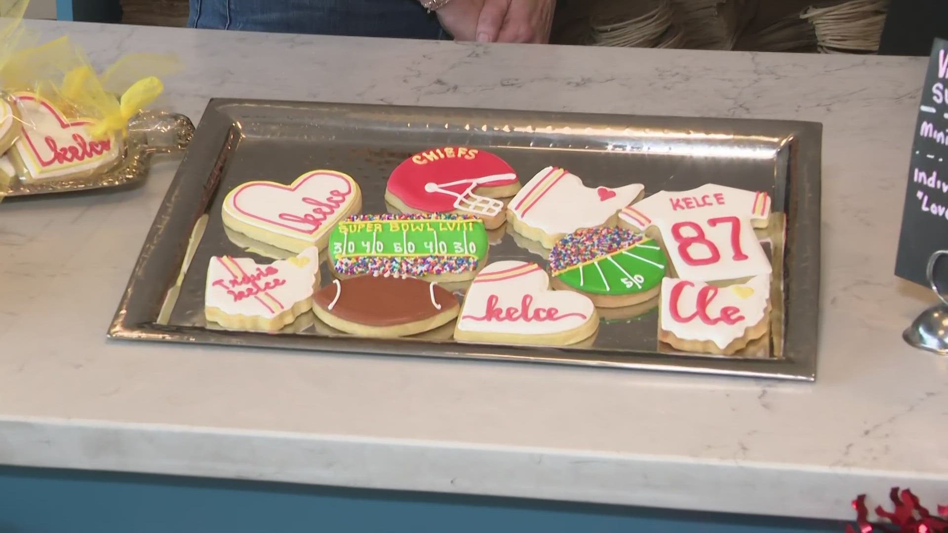 Luna Bakery Cafe in Cleveland Heights supports Travis Kelce and community with cookies | First ...
