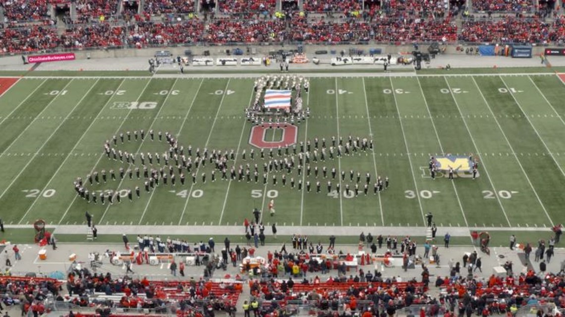 WATCH: Ohio State Marching Band pays homage to "Classical Toons," cuts Michigan flag during ...