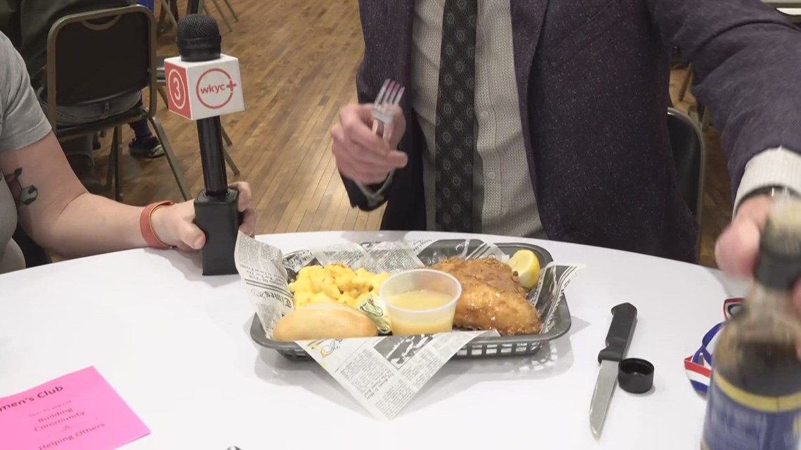 Fish Fry Friday! Mike Polk Jr. tries out the fish at Springvale Golf ...