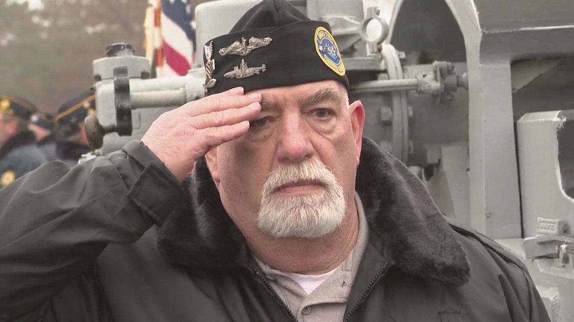 Wreath ceremony and 21-gun salute at USS Cod in Cleveland: Remembering ...