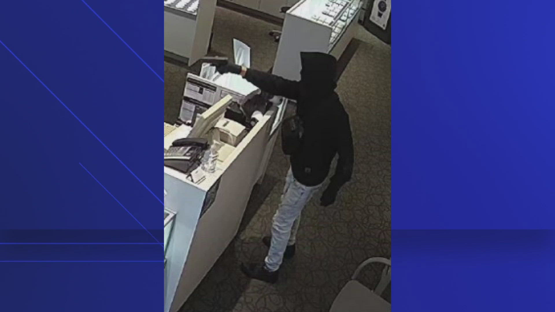 Elyria police arrest Brian Foster in connection with armed Kay Jewelers ...