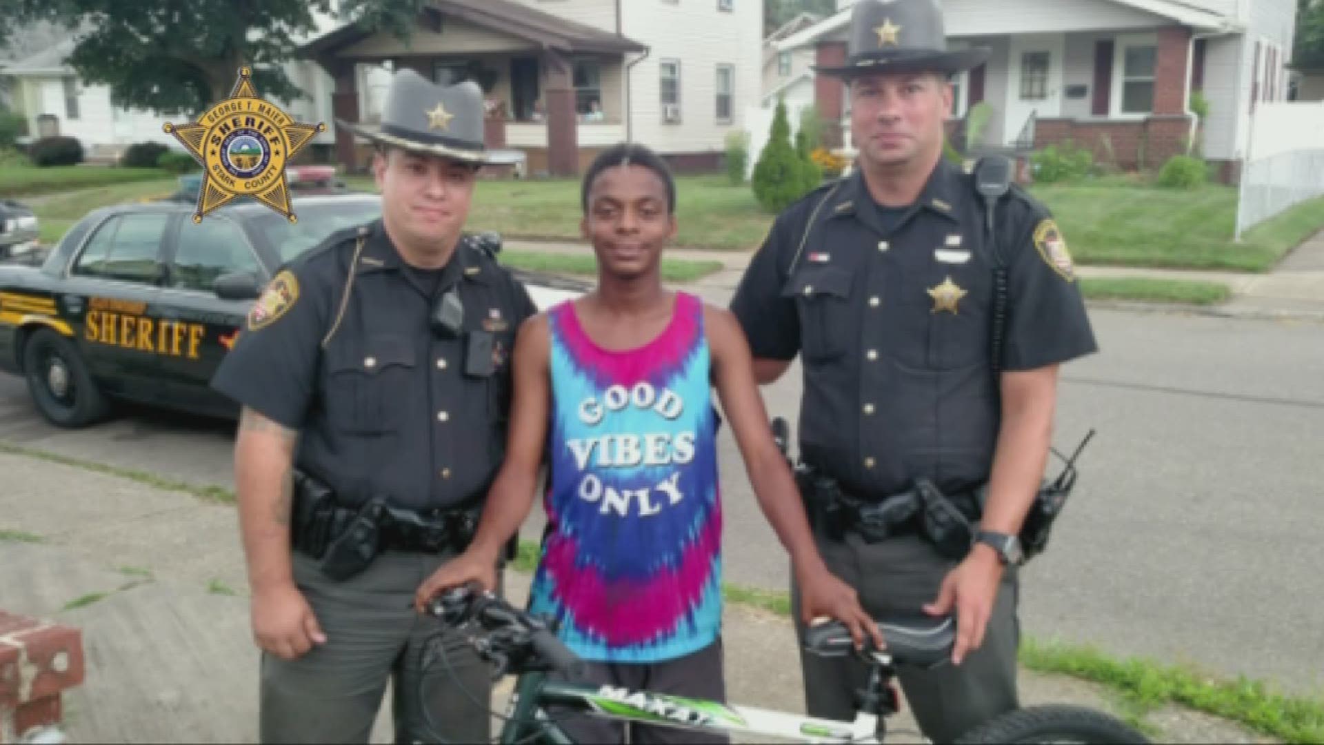 Stark County Sheriff's Deputies surprise Canton man with new bicycle ...