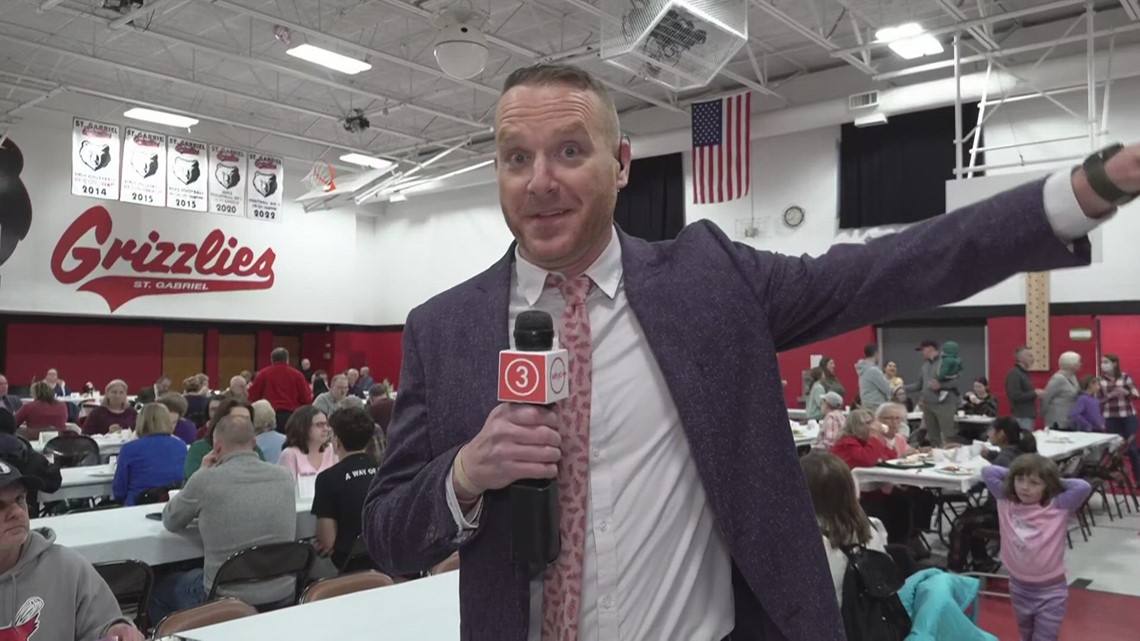 Mike Polk Jr. checks out fish fry event in Concord Township | wkyc.com