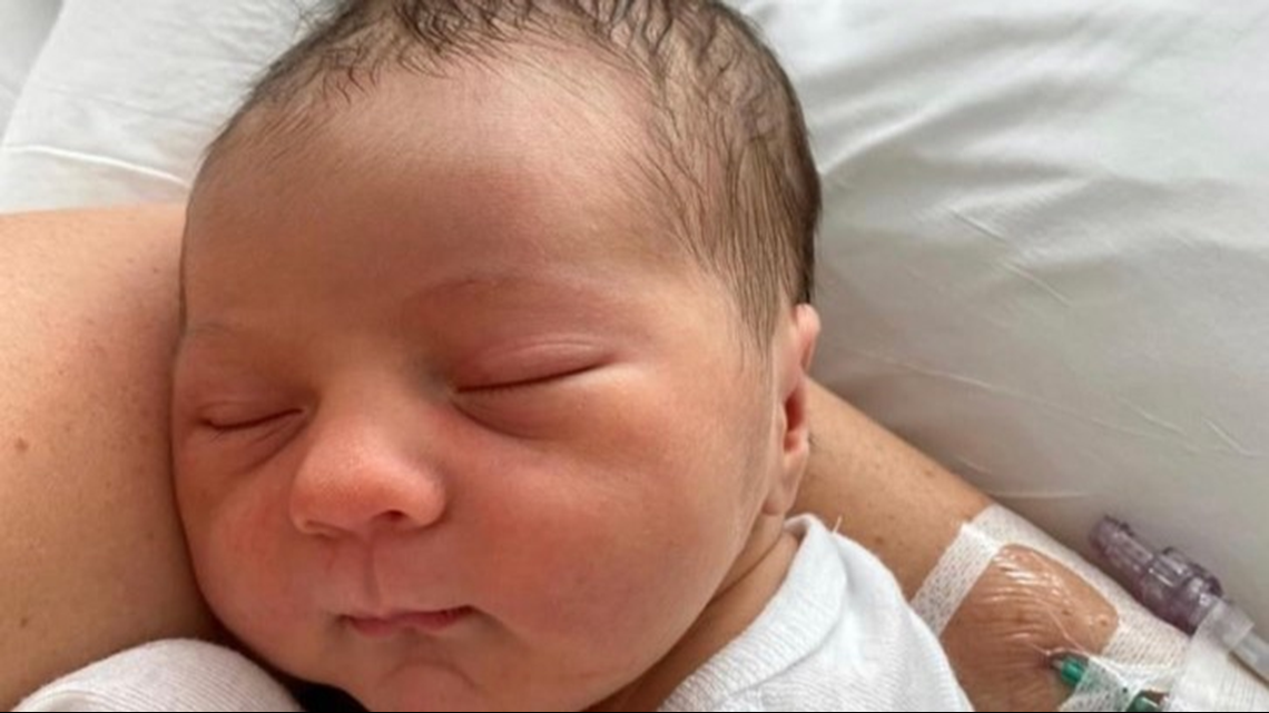 3News' Ben Axelrod, wife Torey, welcome baby son | wkyc.com