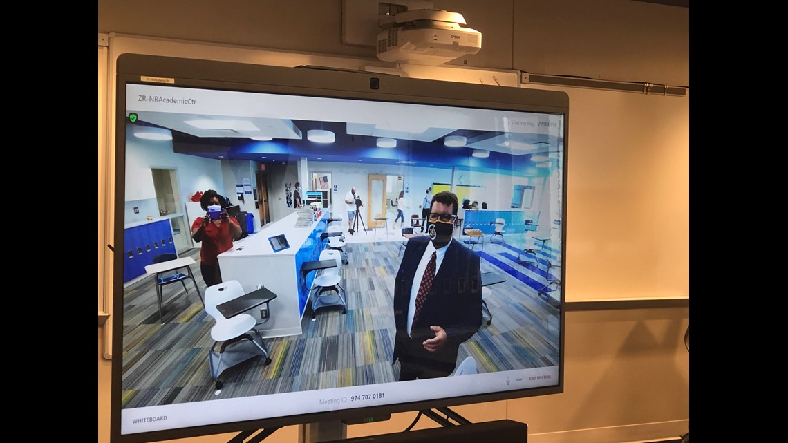 Hybrid Learning: A look inside the classroom during the COVID-19 ...