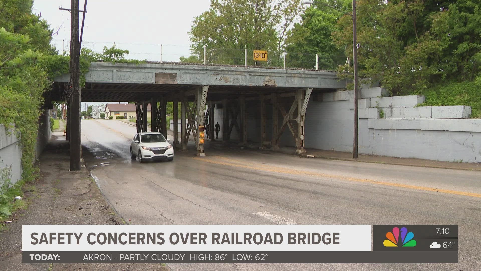 Fire breaks out at Pucker Up Candy Shoppe in Geneva-on-the-Lake | wkyc.com