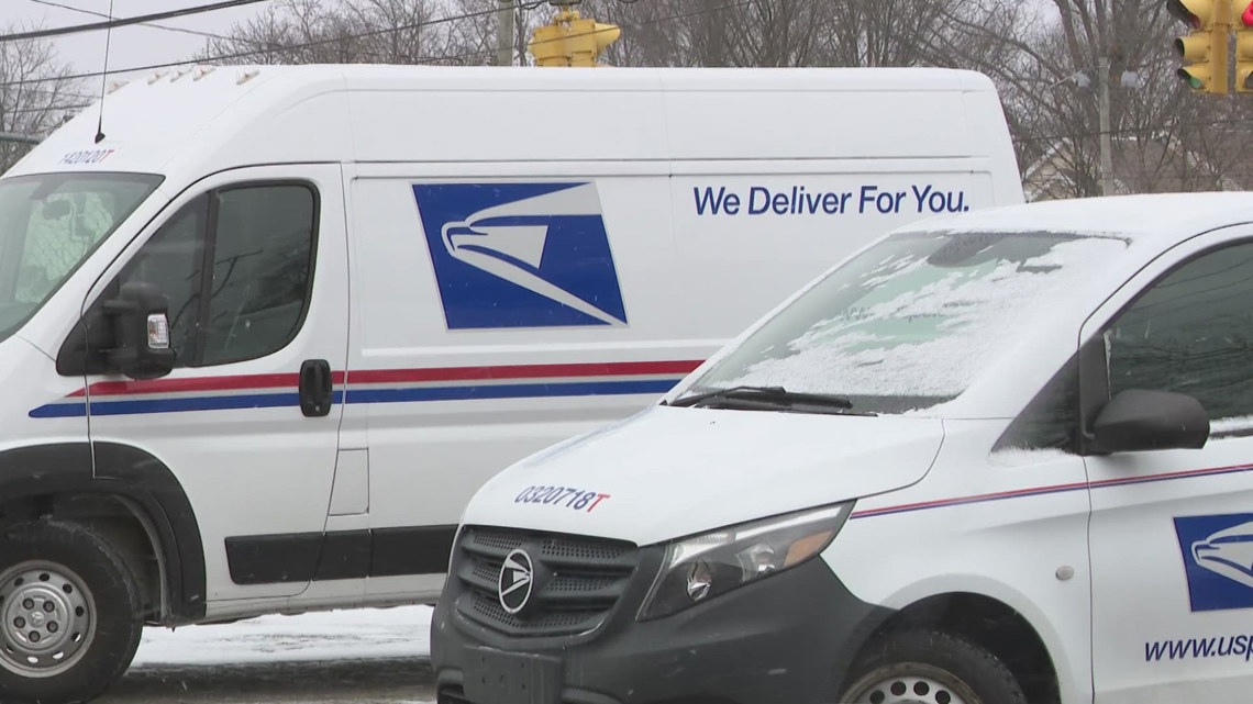 Cleveland man faces charges in armed robbery of US postal worker in ...