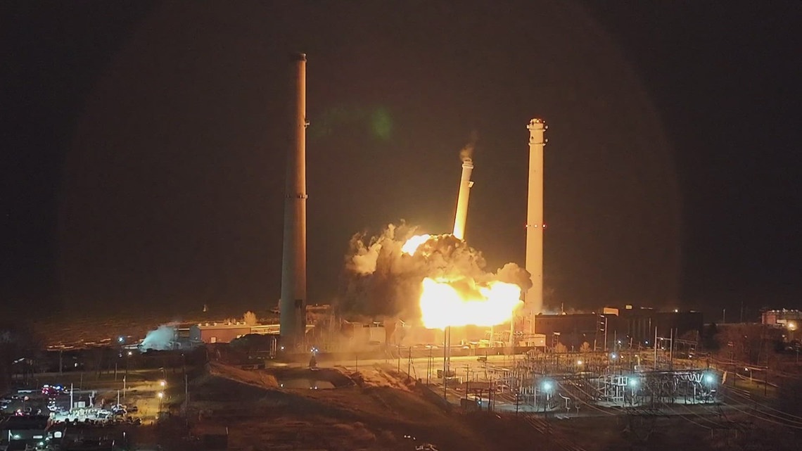 Final implosion happens at Avon Lake Power Plant | wkyc.com