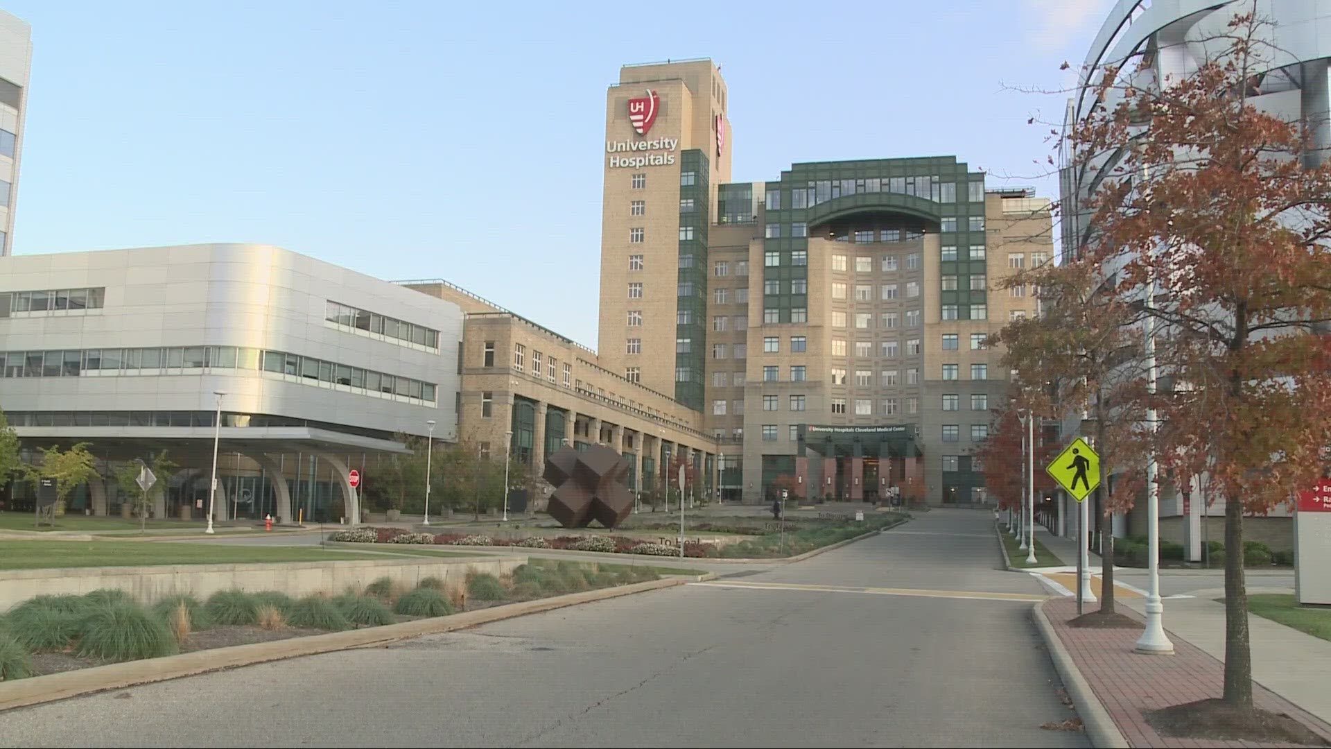 Police searching for University Hospitals robbery suspect | wkyc.com