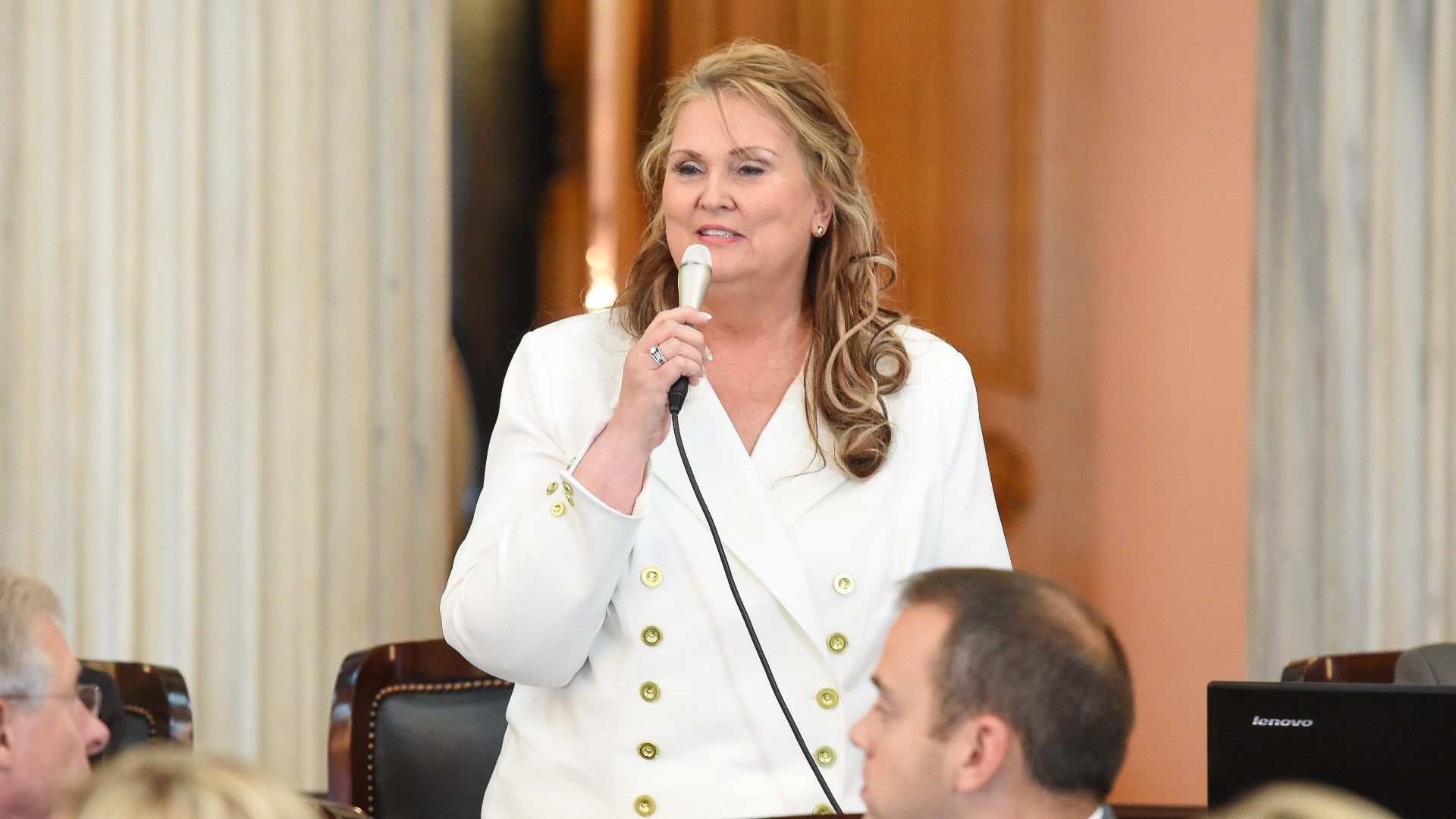 Ohio Rep. Candice Keller won't resign after backlash on mass shooting ...