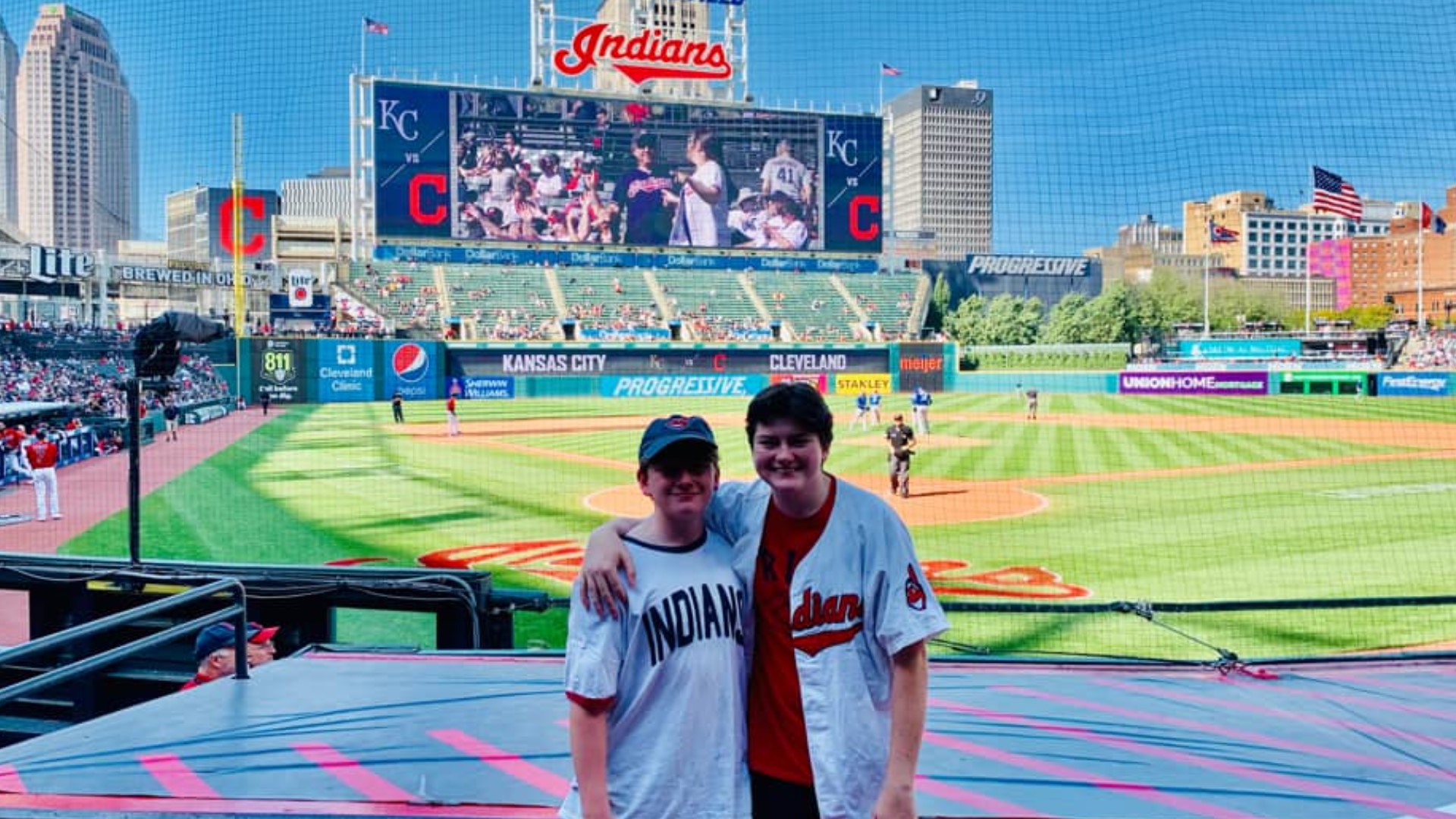 Fans react after team plays final home game as Cleveland Indians | wkyc.com