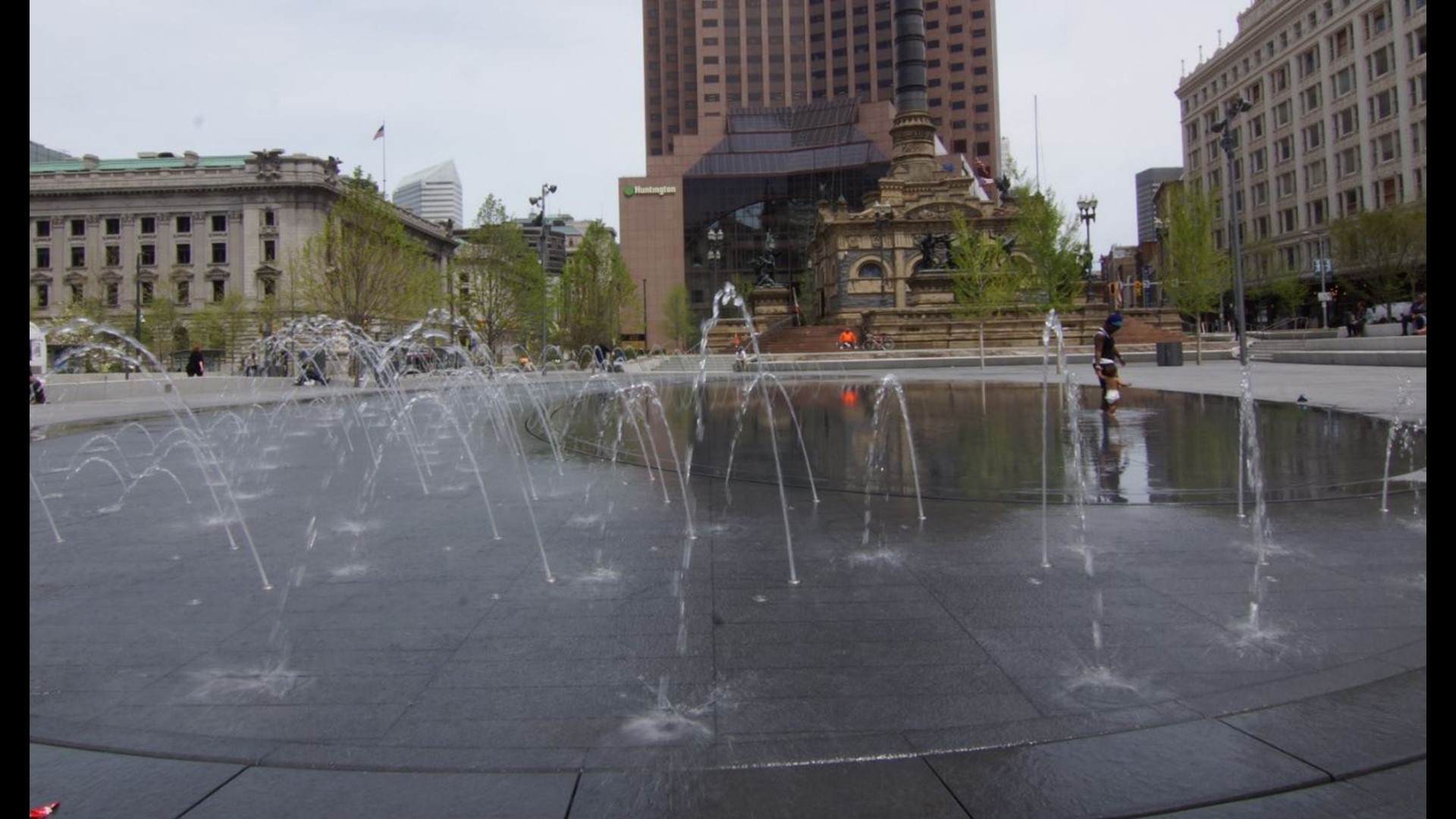 Cleveland Public Square and Memorial Plaza: Photos | wkyc.com