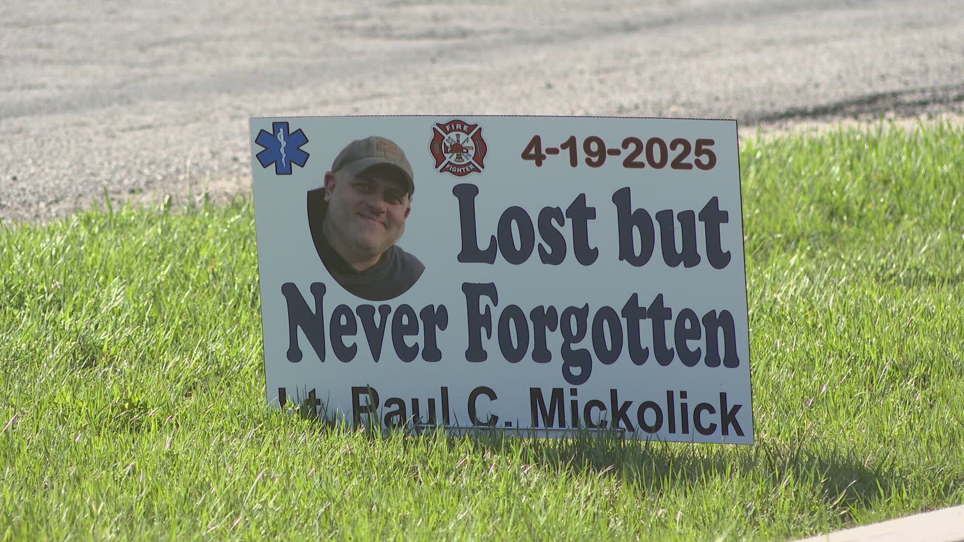 Funeral for firefighter-paramedic Paul Mickolick: Procession route in ...