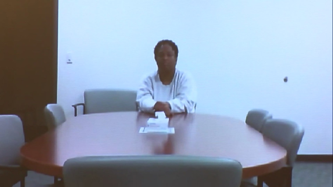 Judge removes trial date for Bionca Ellis, woman accused of killing 3 ...