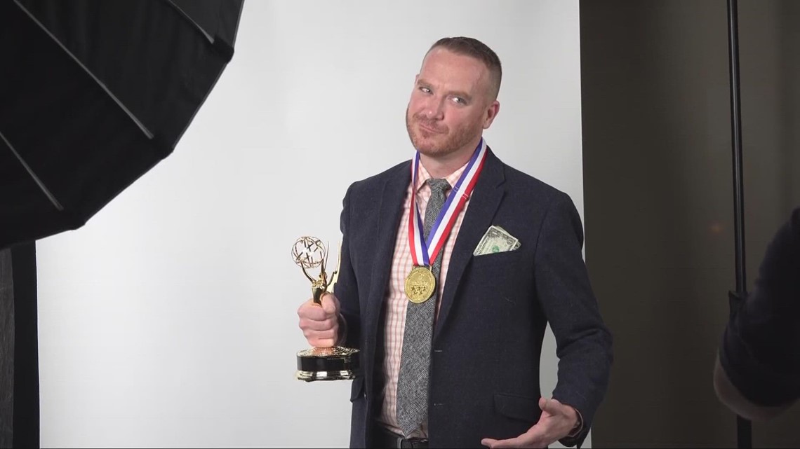 Mike Polk Jr. visits Parma event offering headshots | wkyc.com