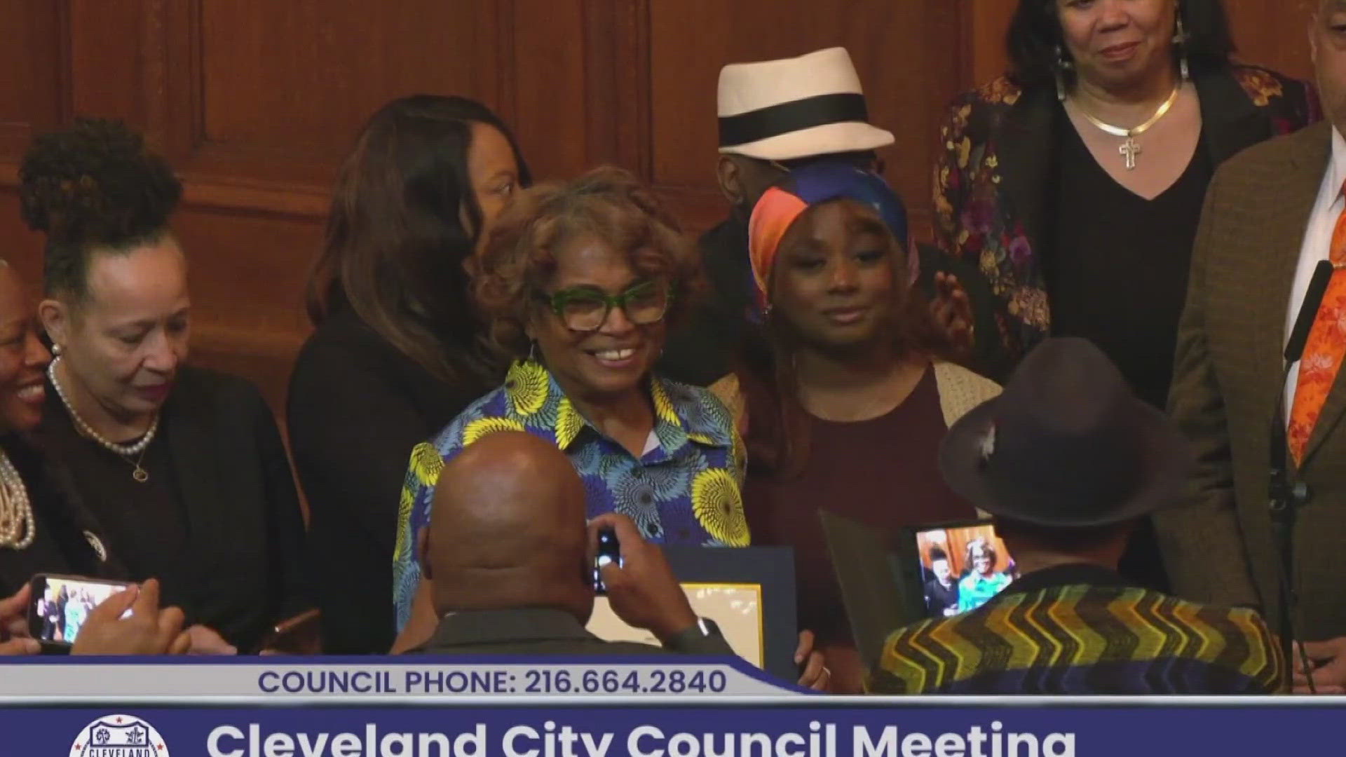 Jury awards $7M to Arizona woman injured on Harry Potter ride | wkyc.com