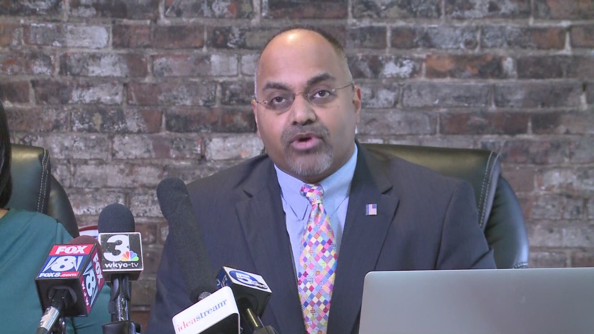 Tamir Rice's mother demands Zack Reed reject police union endorsement ...