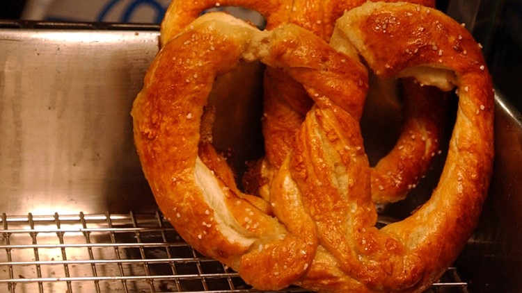 Five must-have food items to feature at an MLB All-Star Game party ...