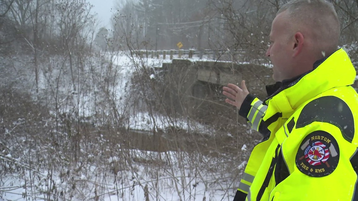 Norton police and fire water rescue at Wolf Creek | wkyc.com