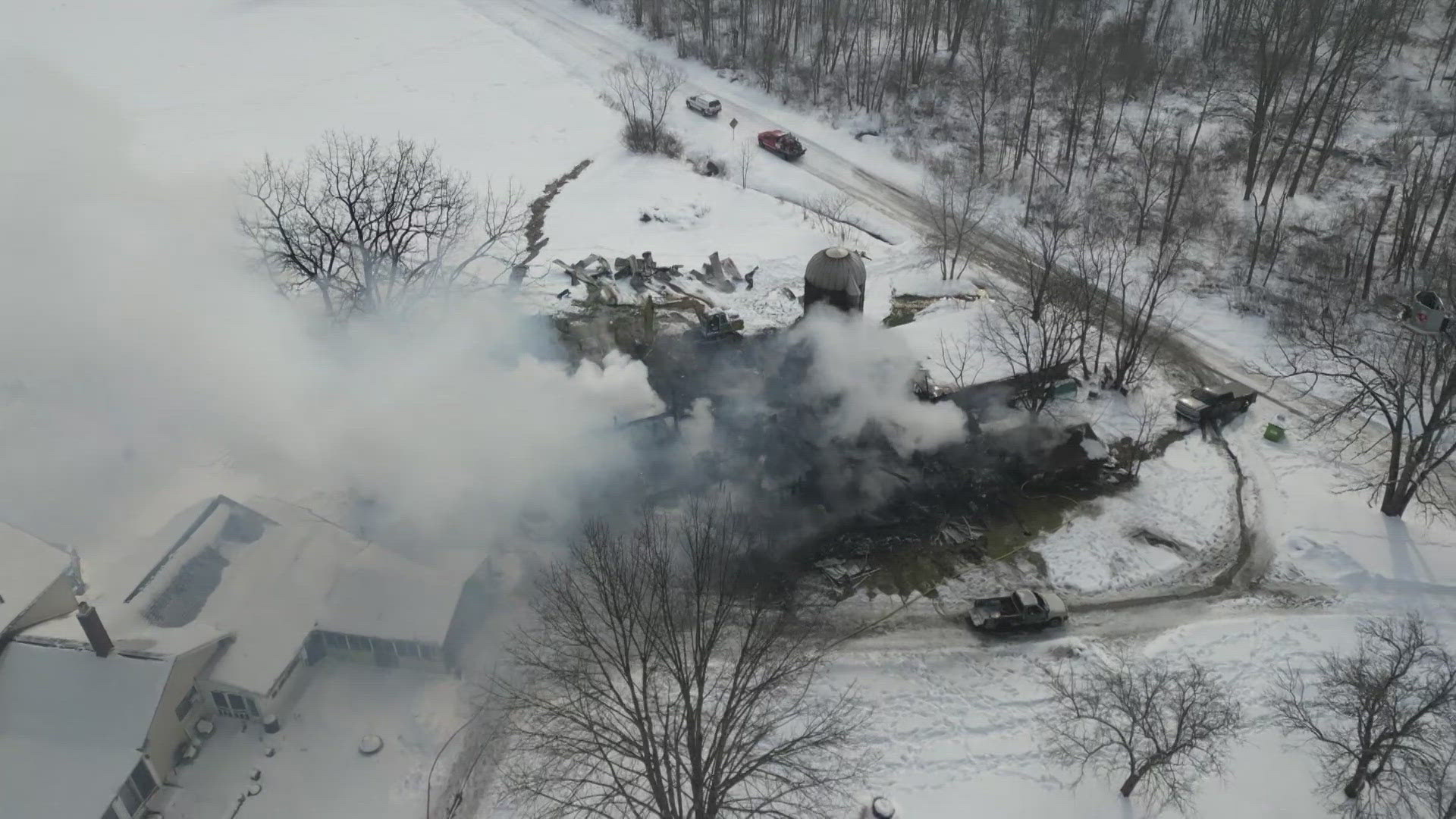 Ashtabula County barn fire kills 3, injures 3 others | wkyc.com