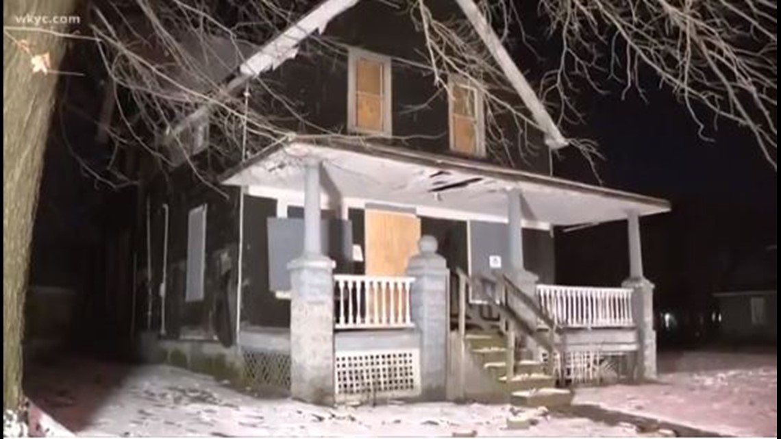 Crews demolish Alianna DeFreeze murder site | wkyc.com