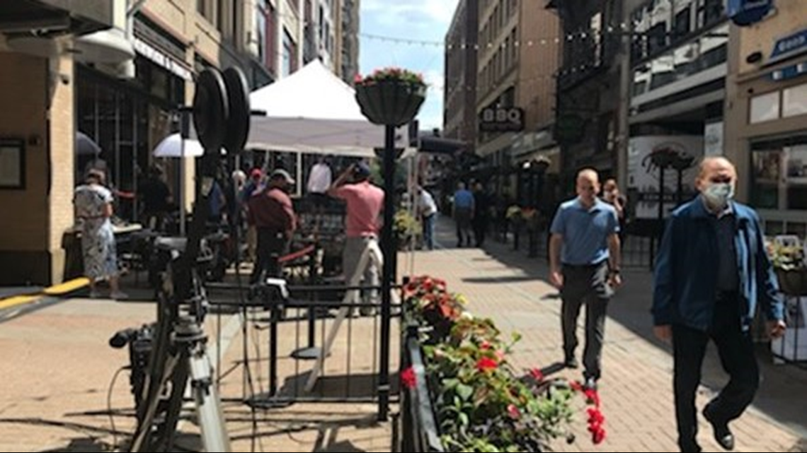 Lester Holt brings NBC Nightly News to Cleveland | wkyc.com