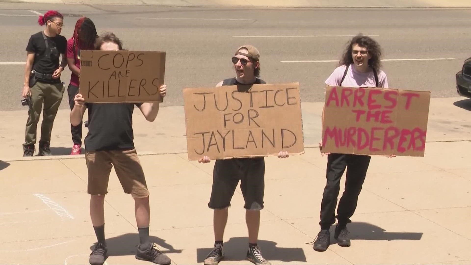 Protesters showed up outside of Akron Police Department today after ...