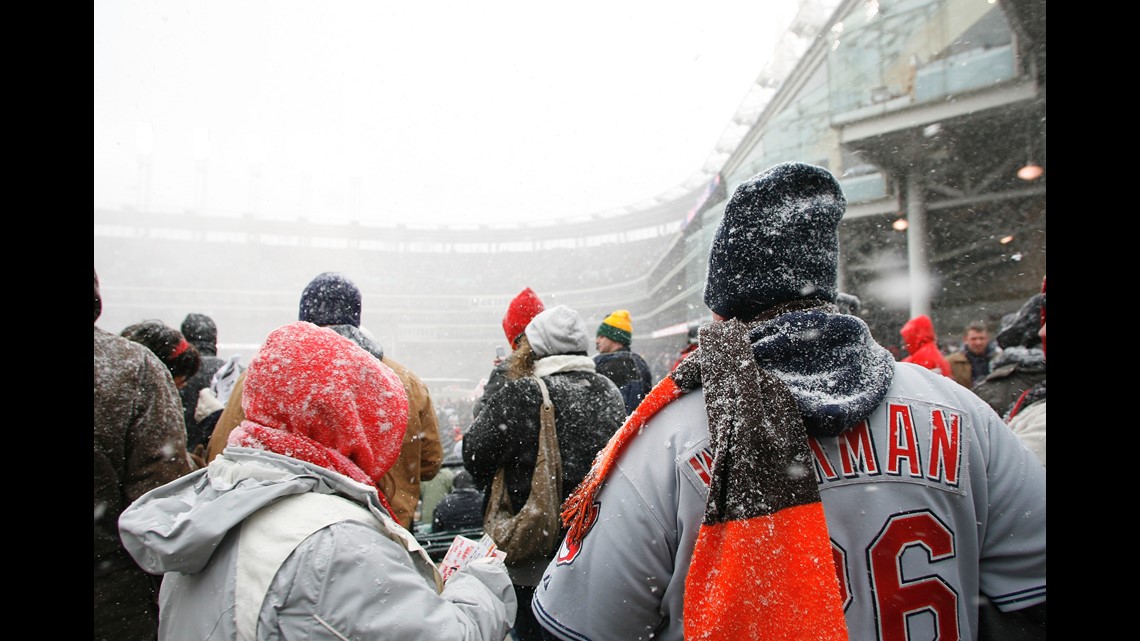 PHOTOS | Cleveland Indians snowy home opener vs. Seattle Mariners ...