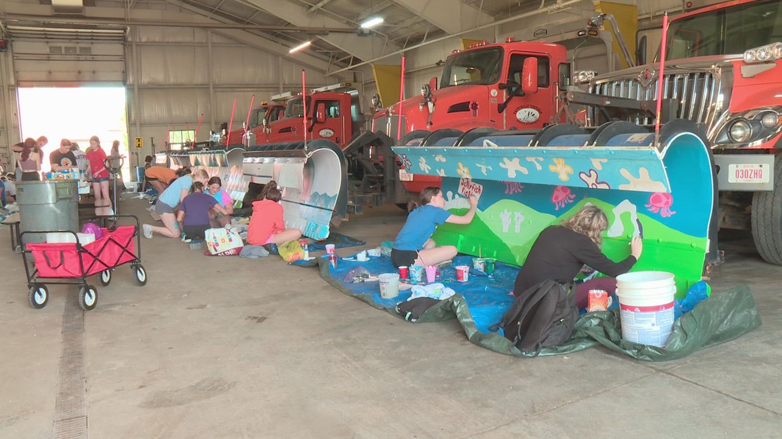 Riverside students paint designs on Painesville Twp. snow plows | wkyc.com
